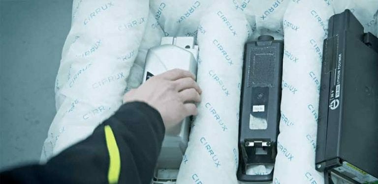 Beginners guide to UN3480, UN3481 and IATA regulations