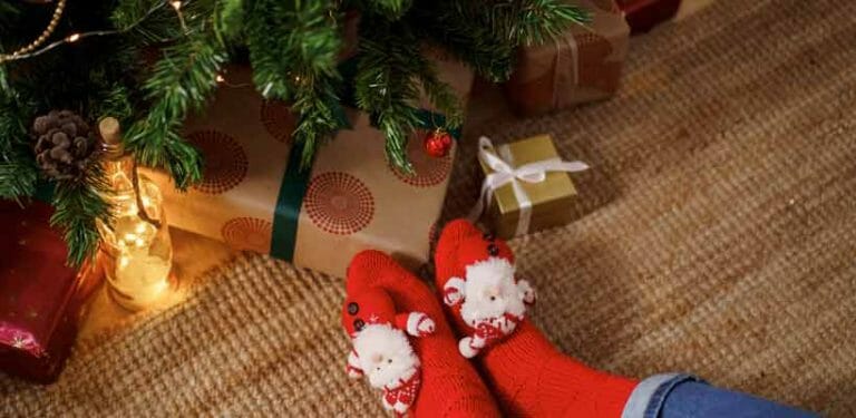 Christmas packaging facts and waste statistics (2025 update)